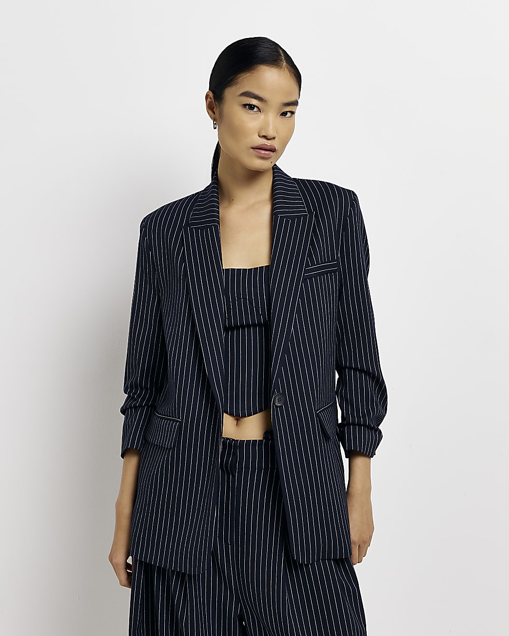 How to dress like Wednesday Addams 2022